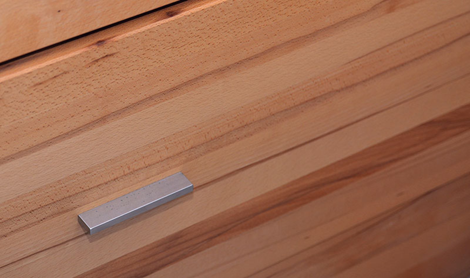 Beech wood - a natural resource for today and tomorrow. - waldwissen.net